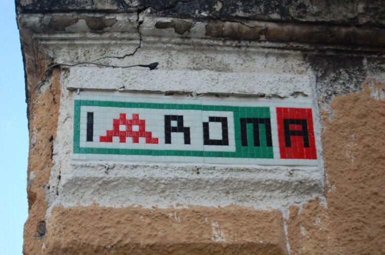 Street Art globalisé : Invader un artiste sans frontières - L'Officiel ...
